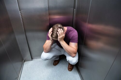 Elevator Phobia: Causes and Symptoms - Exploring your mind