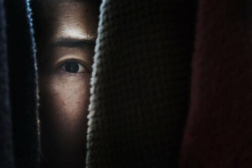 Definition and Characteristics of Atavistic Fears - Exploring your mind